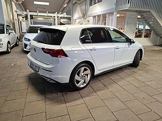Volkswagen Golf GTE Plug-In 245 Matrix Navi (WAU80Y) - Bytbil.com