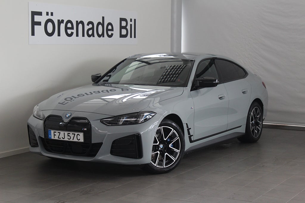 BMW i4 M60 xDrive Fully Charged H/K Park Assist Rattvärme (FZJ57C ...