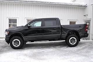 Dodge RAM 1500 Crew Cab V8 HEMI 4x4 Laramie Pano H/K °360 (UMR18H ...
