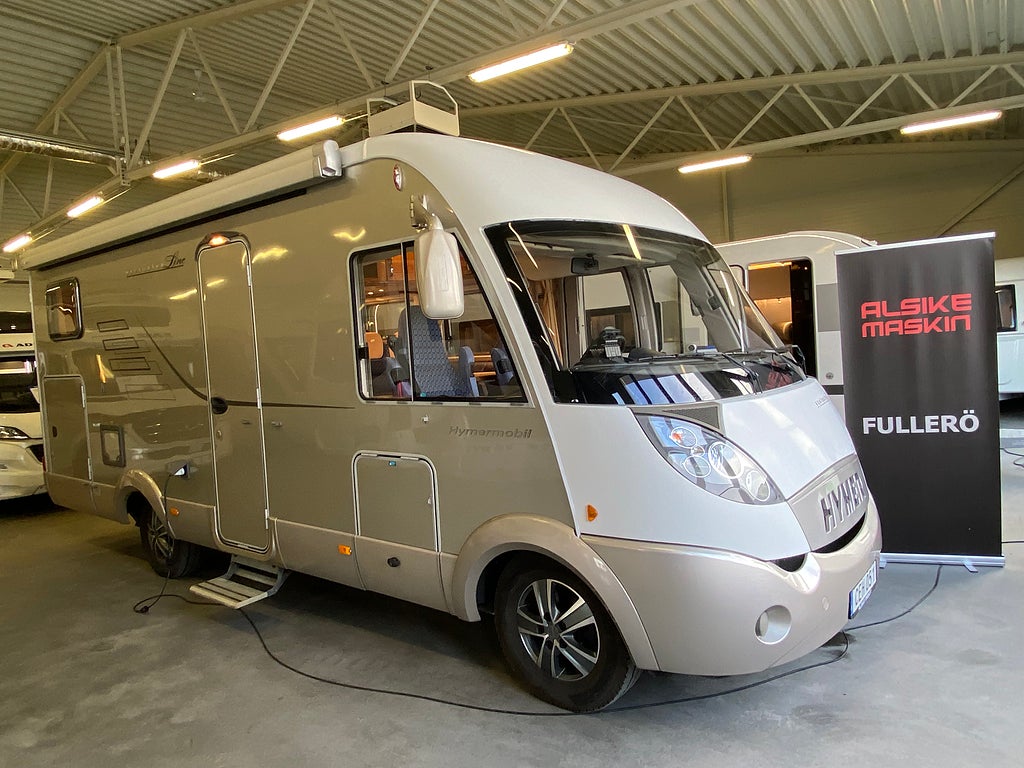 Hymer Hymer B 614 CL / Kamkedja / Solcell