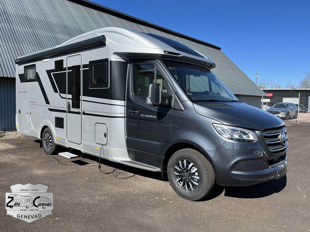 Adria Coral Supreme Mercedes 670 DL (VVS420) - Bytbil.com