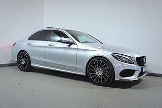 Mercedes-Benz C 220 d 4MATIC 9G-Tonic AMG Pano Kamera Drag (-) - Bytbil.com