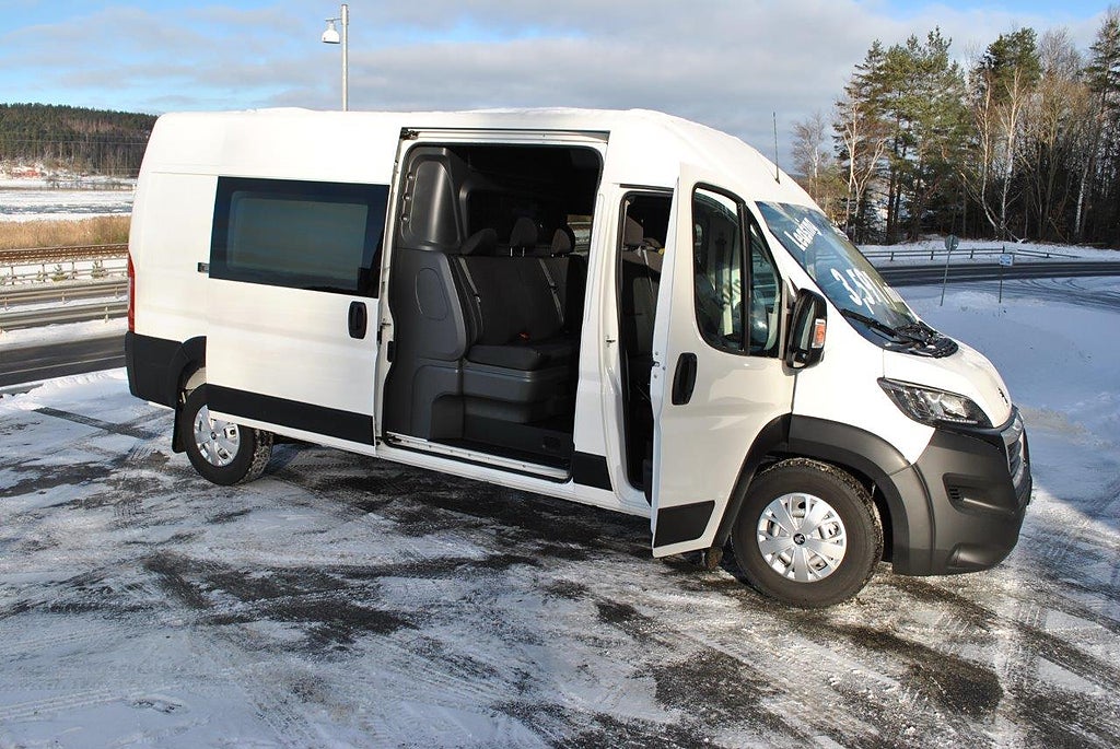 Peugeot Boxer 6 Sits MultiCab 165HK BlueHDi (-) - Bytbil.com