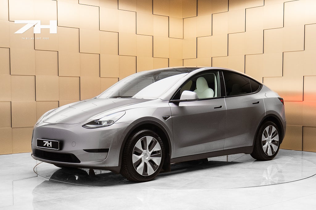 Tesla Model Y Standard Range RWD / Kampanjränta 3.99% / A (EBR44W ...
