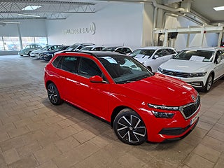 Skoda Kamiq TSI 115 DSG Dynamic Drag|Panorama|Cockpit (XEM40E) - Bytbil.com