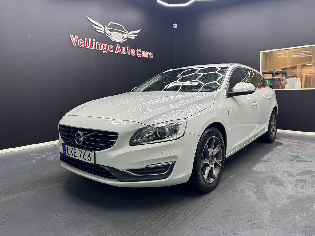 Volvo V60 D4 AWD Ocean Race 190Hk (LXE766) - Bytbil.com