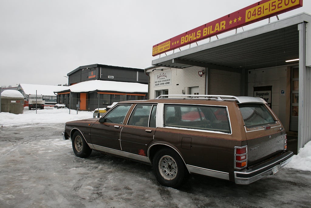 Chevrolet Caprice Classic Wagon V8 / 7-Sits (PDF374) - Bytbil.com