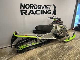 Arctic Cat M8000 Alpha Elstart - JÄRBO - Bytbil.com