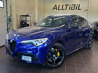 Alfa Romeo Stelvio 2.0 Turbo 280hk Q4 Veloce Navi/Kamera/B (JZH29C ...