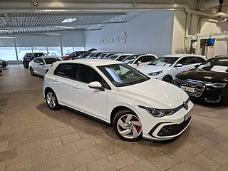 Volkswagen Golf GTE Plug-In 245 Matrix Navi (WAU80Y) - Bytbil.com