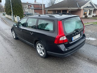 Volvo V70 2.4D Momentum D5 163hk - örebro - Bytbil.com