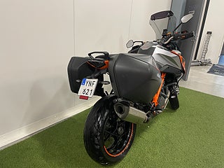 KTM 1290 Super Duke GT "Mkt fin hoj, extrautrustad" (YNF621) - Bytbil.com