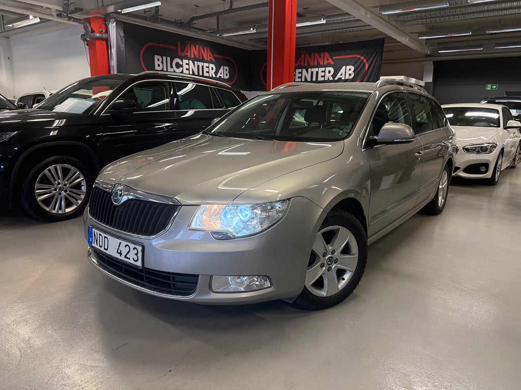 Skoda Superb 2.0 TDI Aut 2 Äg Drag Navi PDC Kamrem Bytt So (NDD423) - Bytbil.com