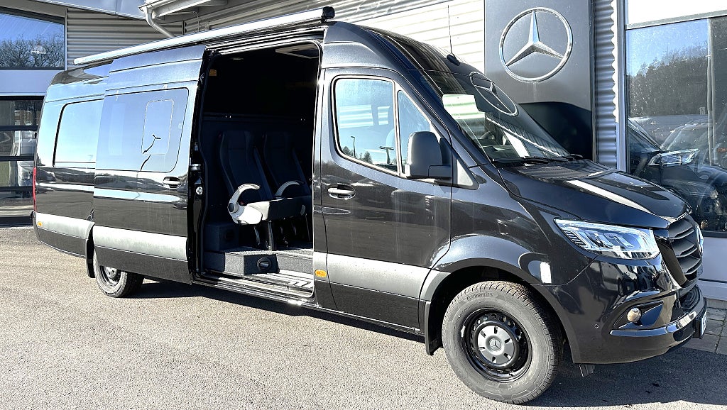 Mercedes-Benz Sprinter 319 CDI A4 Crossbuss SN Byggnation (HGO351) - Bytbil.com