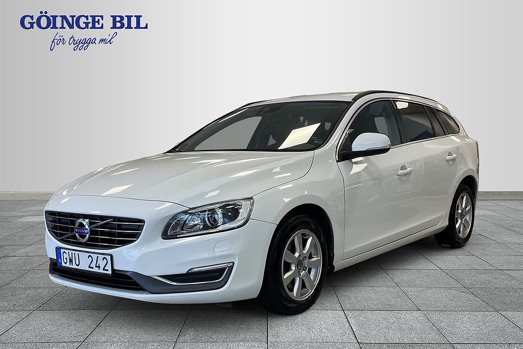 Volvo V60 3.95% KAMPANJRÄNTA D2 Momentum /Dragkrok/P-senso (GWU242 ...