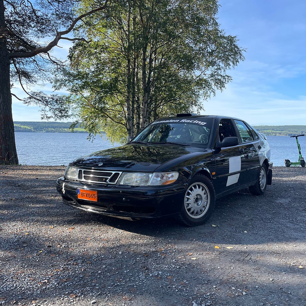 Saab 9-3 RALLYBIL - Saab 9-3 nationell special turbobil p (BFX065 ...