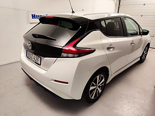 Nissan Leaf 40 kWh N-Connecta 149hk (BUZ42F) - Bytbil.com