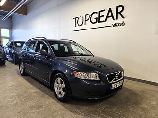Volvo V50 D2 Momentum Euro 5 Dragkrok (LCW910) - Bytbil.com