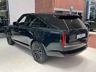 Land Rover Range Rover P550e SV *Omgående leverans* (MRF75X) - Bytbil.com