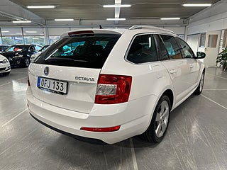 Skoda Octavia Kombi 1.4 TSI Premium, Style Backkamera Navi (OFJ133 ...