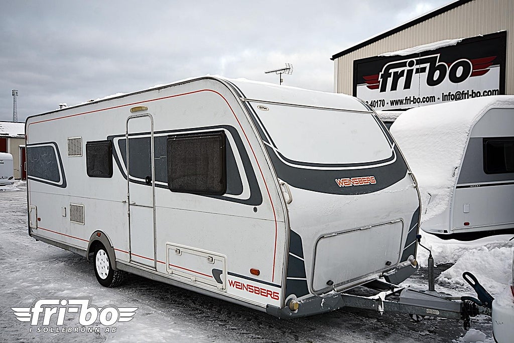 Weinsberg 550 QDK Caraone, Barnkammare (DJX433) - Bytbil.com